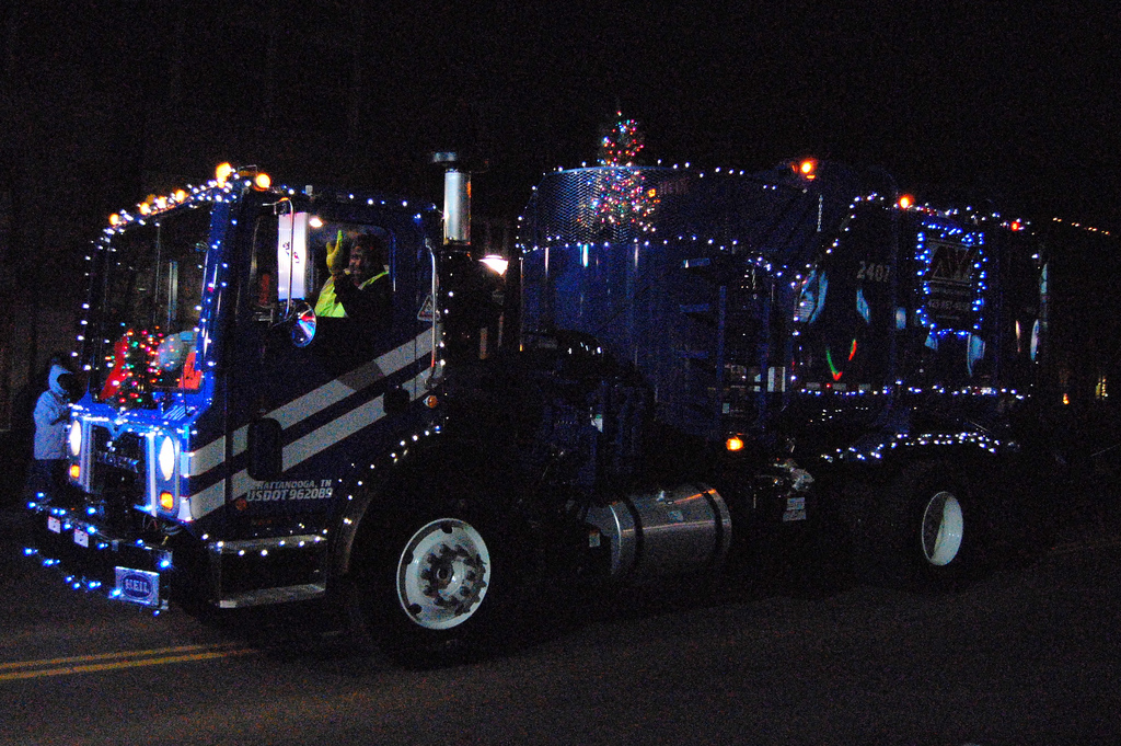 3 Ways to Appreciate Your Garbage Man During the Holidays - Waste and ...