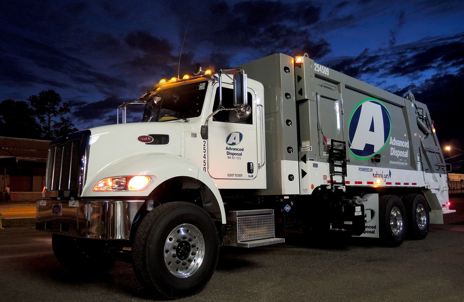 Truck / Vehicle - Advanced Disposal - Waste and Recycling Workers Week